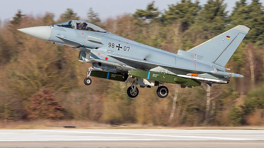 Новости мира: Bloomberg сообщило о давлении на Шольца по вопросу поставок Киеву ракет Taurus