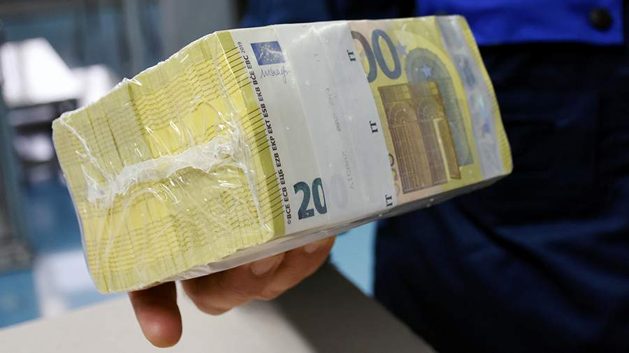 The EU has promised the first payment of a €90 billion "loan" to ...