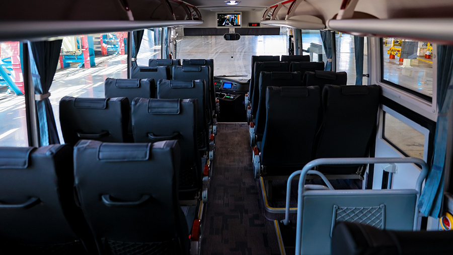 Russian-built Sollers SA6 bus goes on sale | Auto News | Izvestia | 16. ...