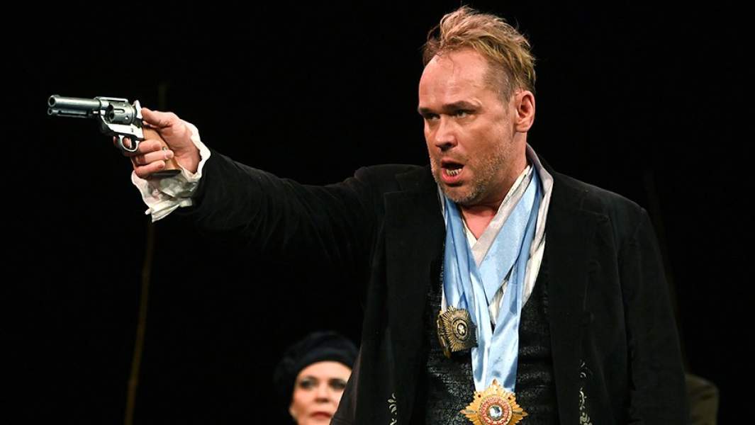 Все в лес: Островский в квадрате и усеченный Уильямс | Статьи | Известия