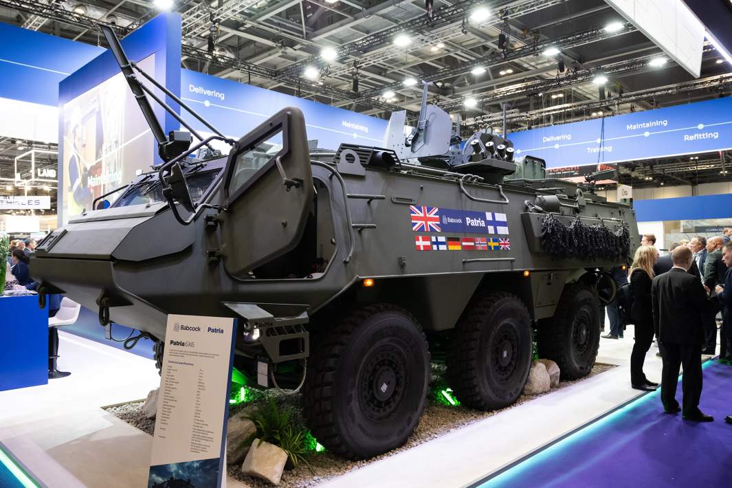 Демонстрация с силой: какое оружие показали на выставке DSEI-2025 ...