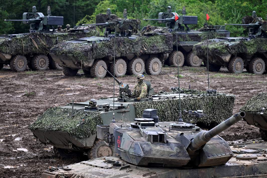 Substitute a block: NATO acts provocatively near the Union State ...