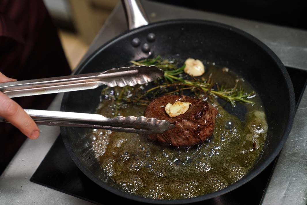 Hiking and cooking: tourism and catering have overtaken other ...