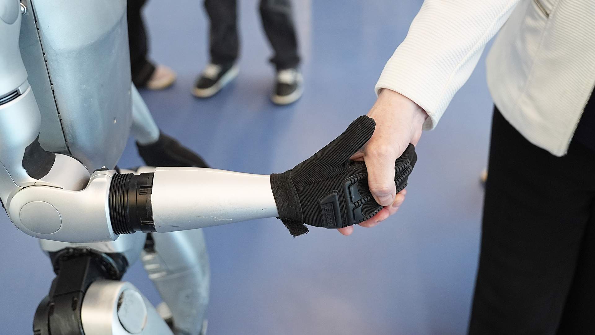 AI without borders: Chinese models capture the US and help Russia ...