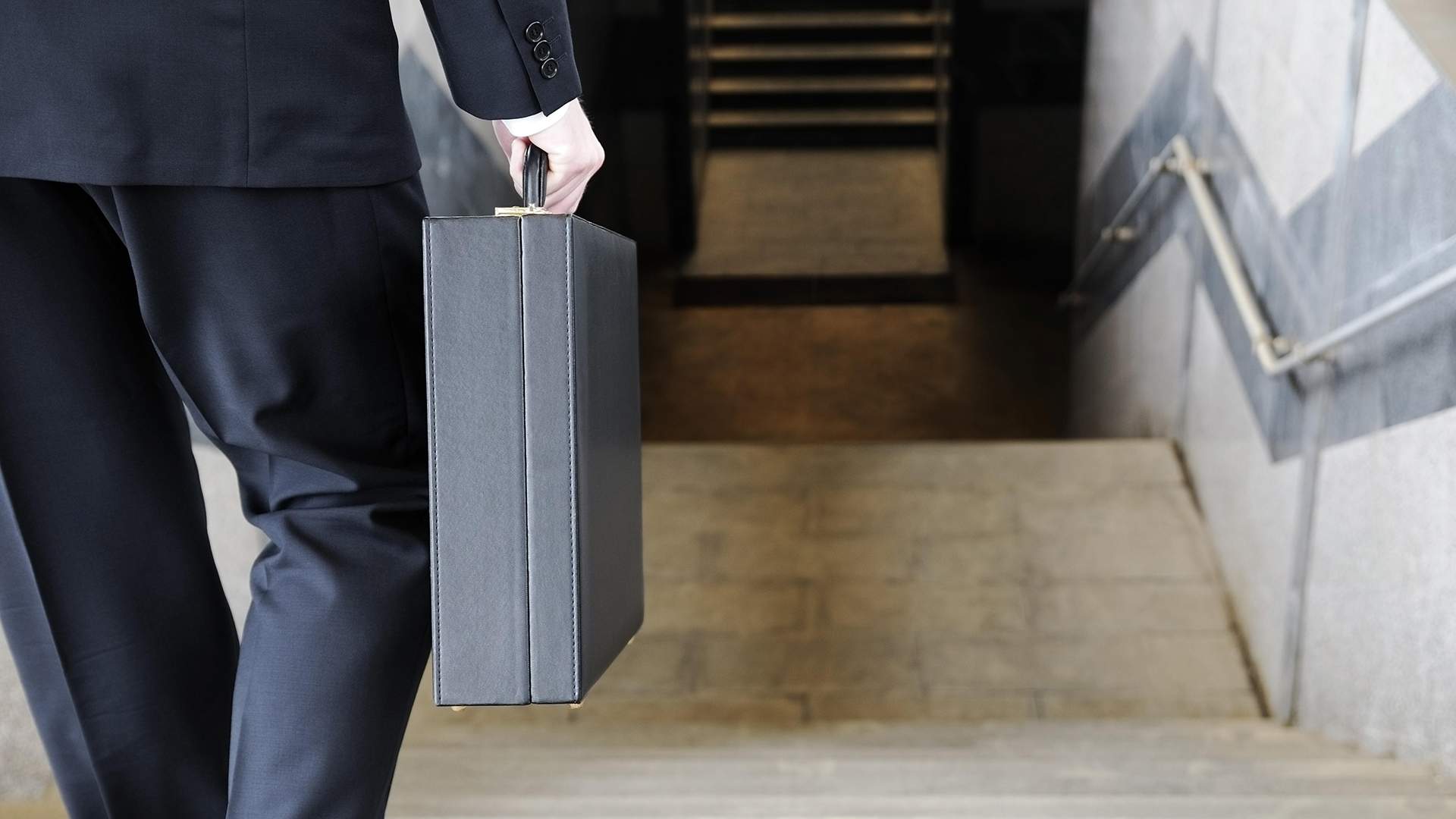 Debt pause: Business's credit dependence has declined for the first ...