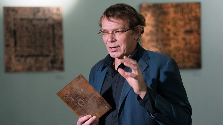 Выставка «Ребус» Сергея Бугаева-Африки: погружение в искусство