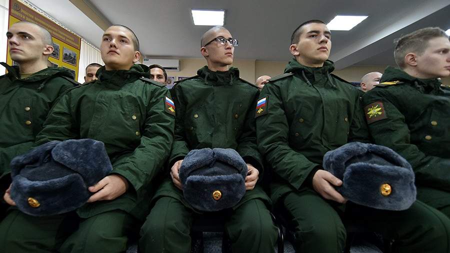 В России увеличат возраст призыва граждан с 18 до 21 года