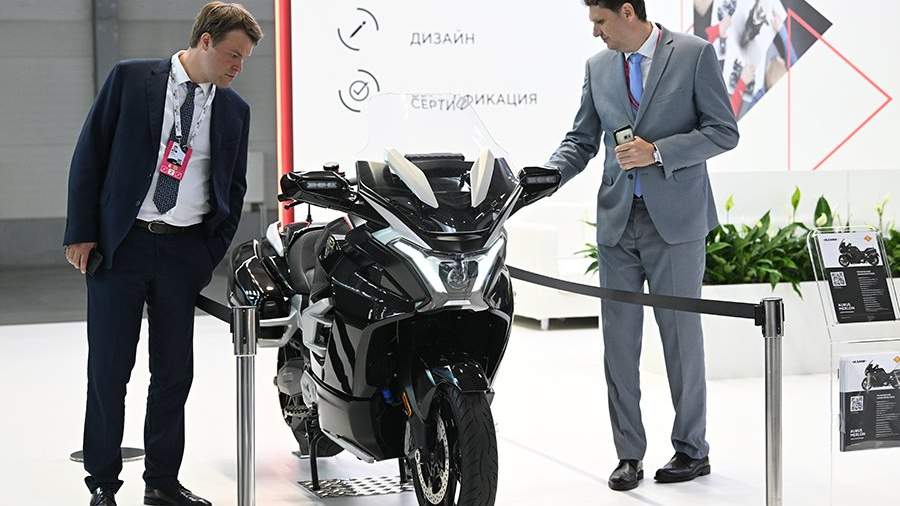 Производство электромотоциклов Aurus Merlon начнется в 2024 году ...