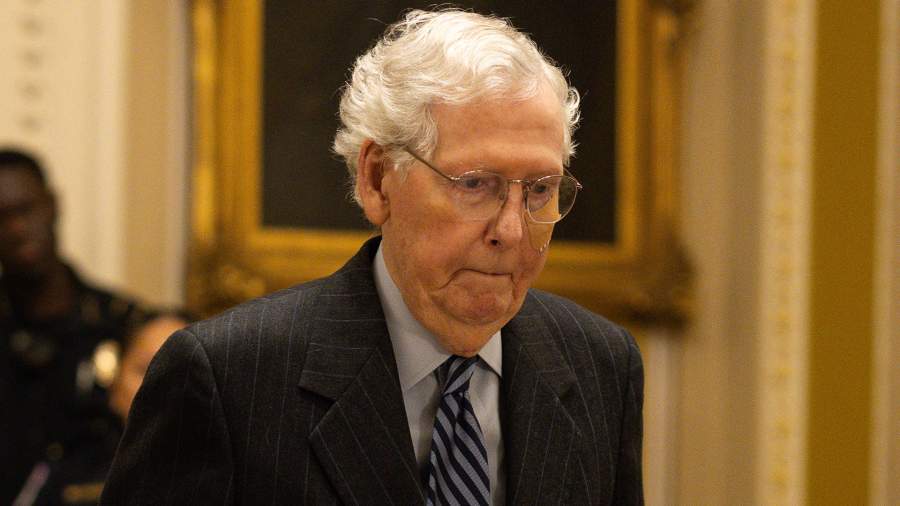 Senate Republican leader Mitch McConnell collapsed after a caucus ...