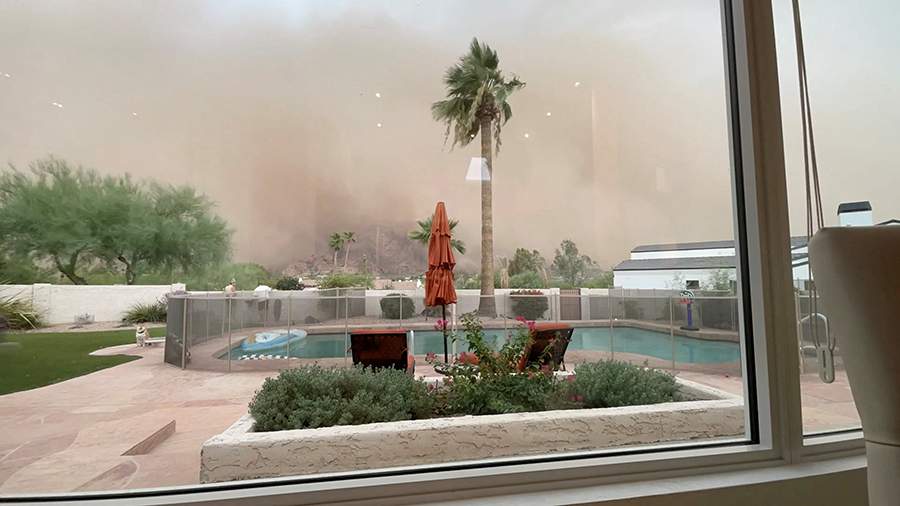 In Arizona, more than 40 thousand people were left without electricity due to a sandstorm | Известия