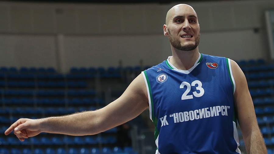 Former NBA basketball player Podkolzin became the tallest football ...
