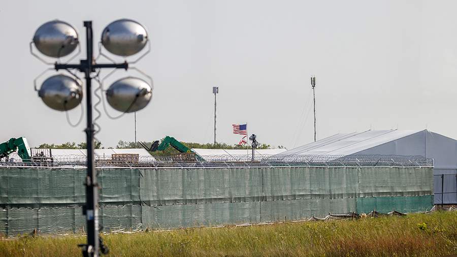 World news: an analogue of the Alcatraz Alligator prison will appear in ...