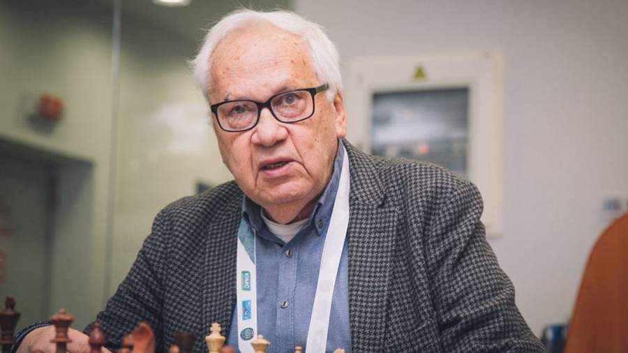 Honored USSR Chess coach Anatoly Bykhovsky has died. | Известия