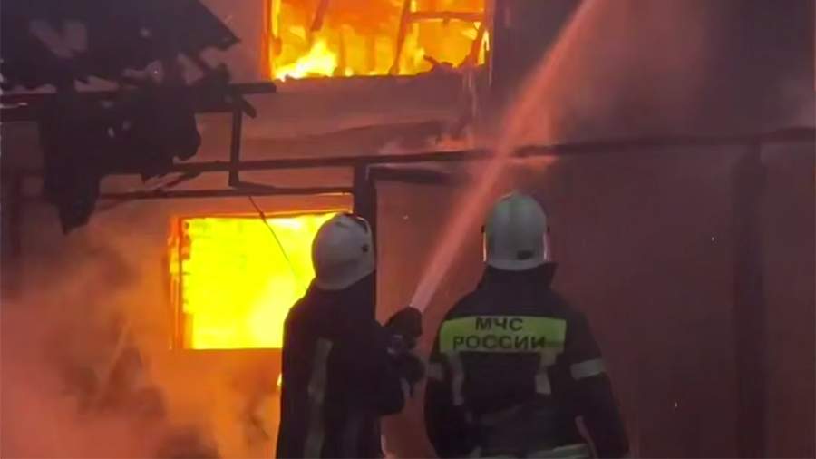 11 people were injured in a fire in the Stanichno-Lugansk region of the LPR. | Известия