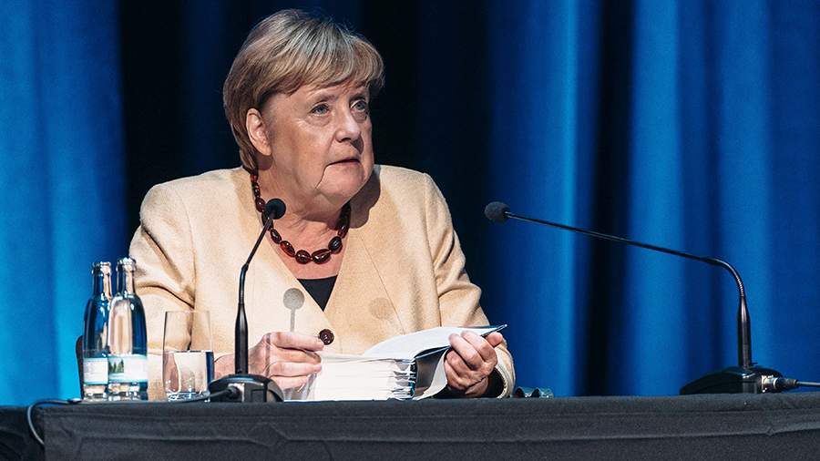 The State Duma reacted negatively to Merkel's words about the collapse ...