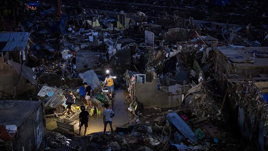 The death toll from typhoons in the Philippines has reached 297 ...