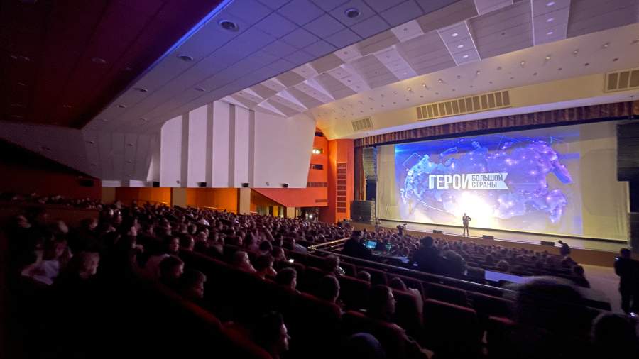 The nominees for the Third National Film Award "Heroes of a Big Country ...