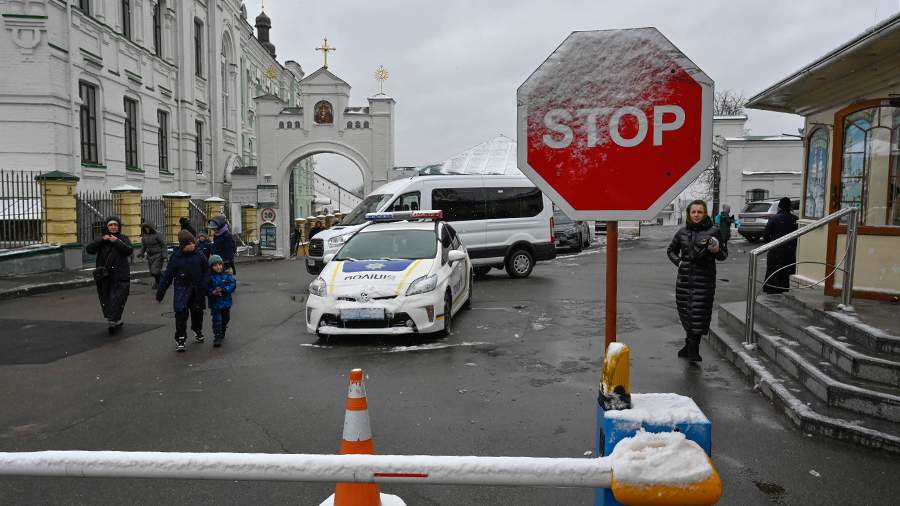 Former US Ambassador justifies persecution of Orthodoxy and ban on ...