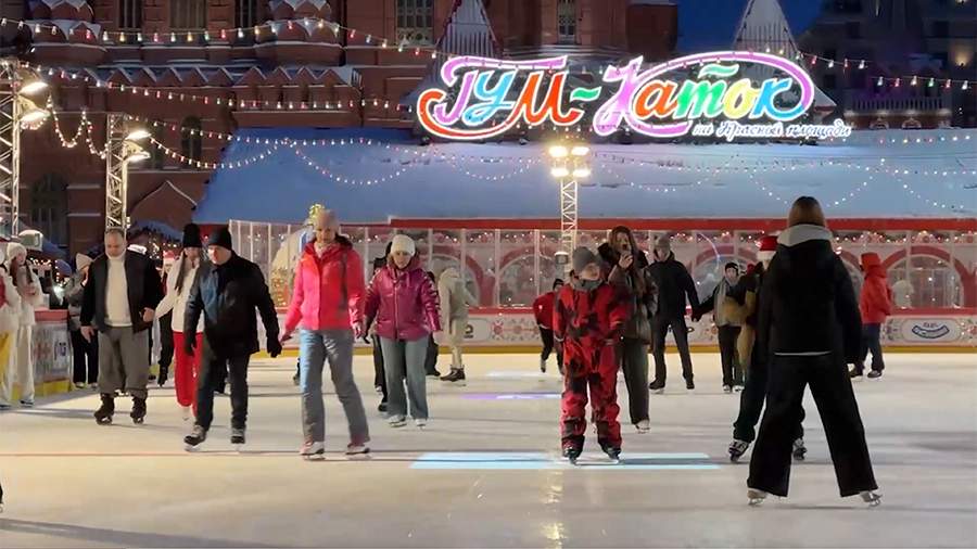 Visitors to Red Square shared their emotions on the eve of the New Year ...