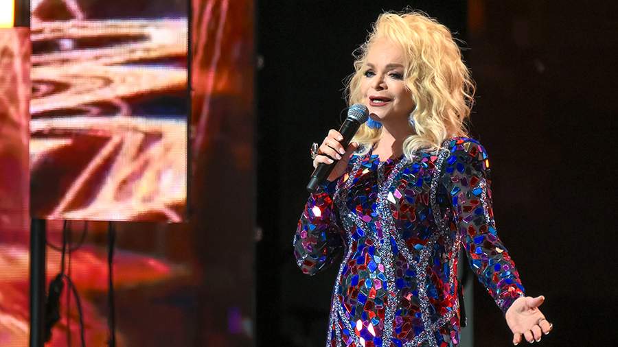 Lawyer Lurie pointed to the lack of apologies from Dolina for a year ...