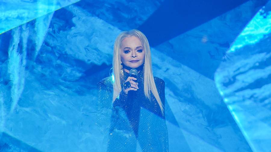 The lawyer pointed out Lurie's opportunity to recover moral damages ...