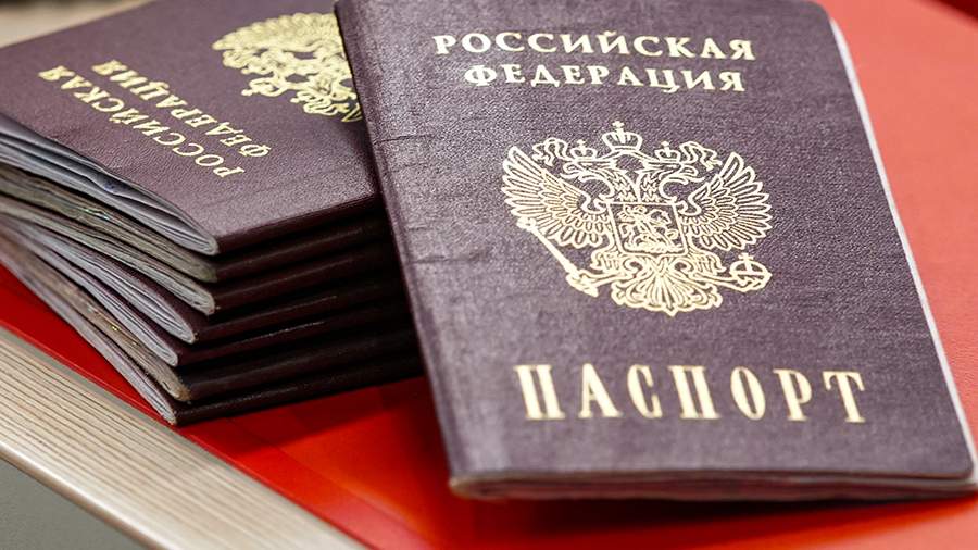 Putin signed a law lowering the age of taking the oath in Russia to 14 ...