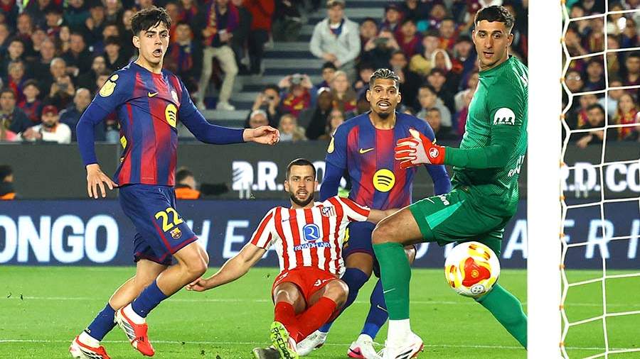 Barcelona beat Atletico and left the Spanish Football Cup. | Sports ...