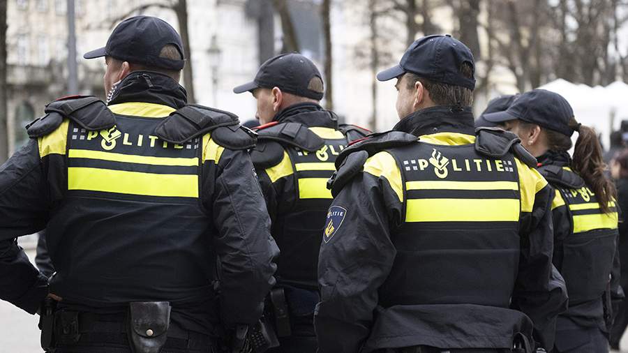 Reuters reported an explosion at the headquarters of the largest Dutch ...