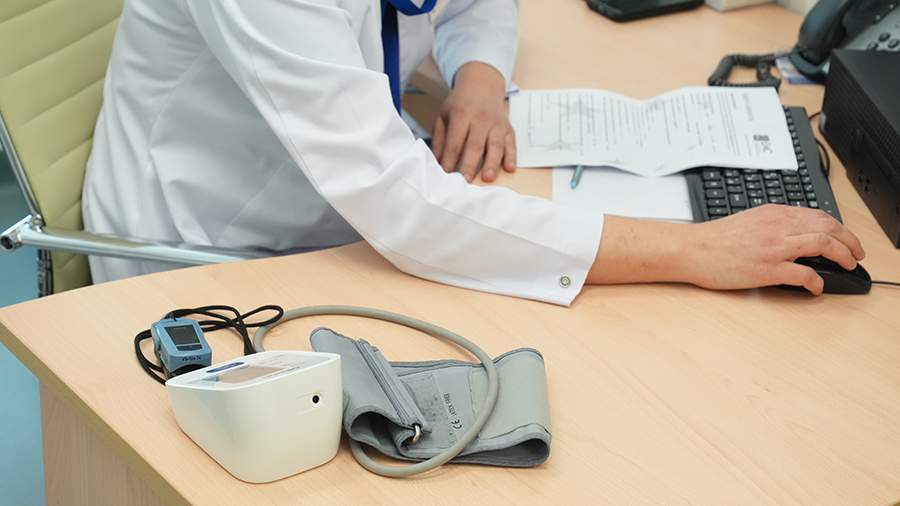 The cardiologist named the main risks of high blood pressure | Society ...