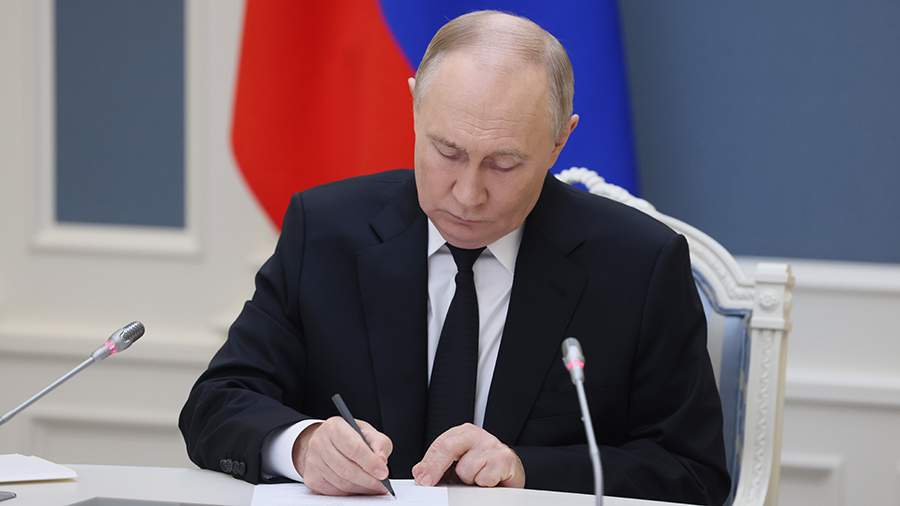 Putin signed the protocol on termination of the agreement on assistance ...