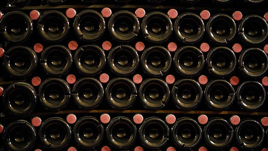 Rospotrebnadzor has suspended the sale of low-quality alcohol from ...