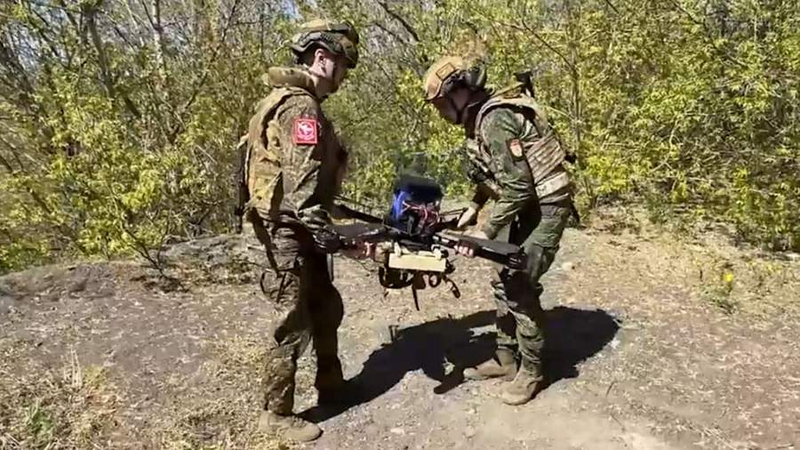 Soldiers of the Russian Armed Forces using Sova drones destroyed the ...