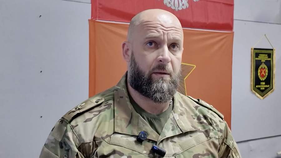 The commander of the motorized rifle units of the Russian Armed Forces ...