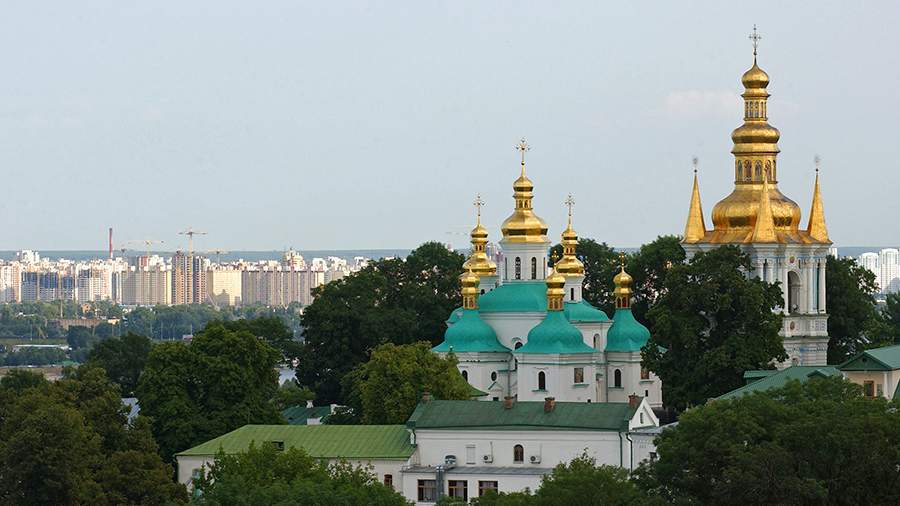The building of the Kiev Pechersk Lavra was damaged by a Patriot anti ...