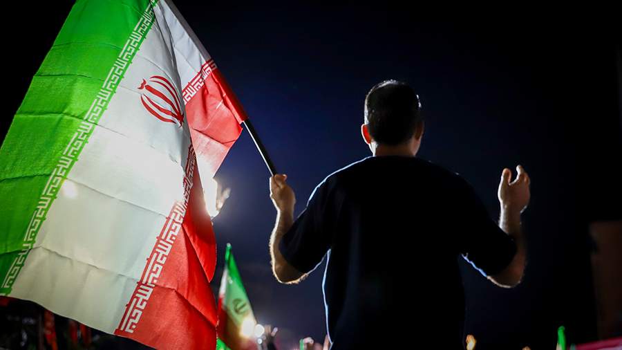 Reuters reported on the uncertainty of the timing of the agreement ...