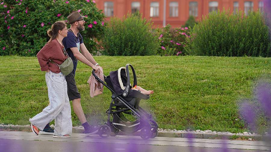 Putin called family values and parenthood the most important for a ...