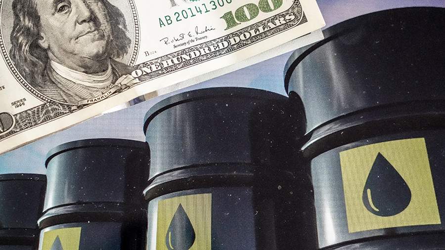 The price of Brent crude oil dropped below $84 per barrel for the first ...