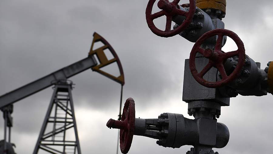 The share of oil and gas revenues in Russia's GDP is decreasing. What ...