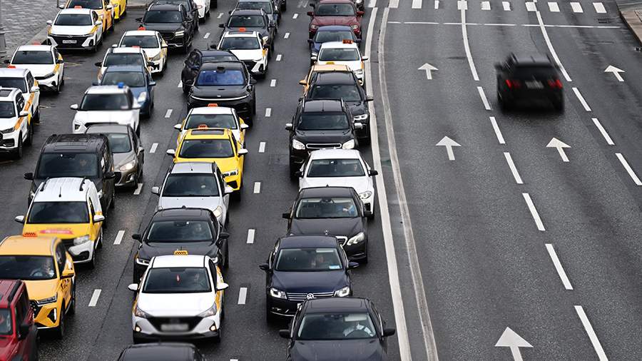 Traffic on Mira Avenue has been restored after an accident | Society ...